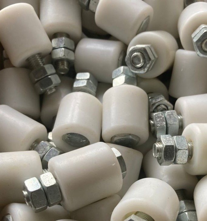 1 1/4 NYLON BUSH - Ming Kok